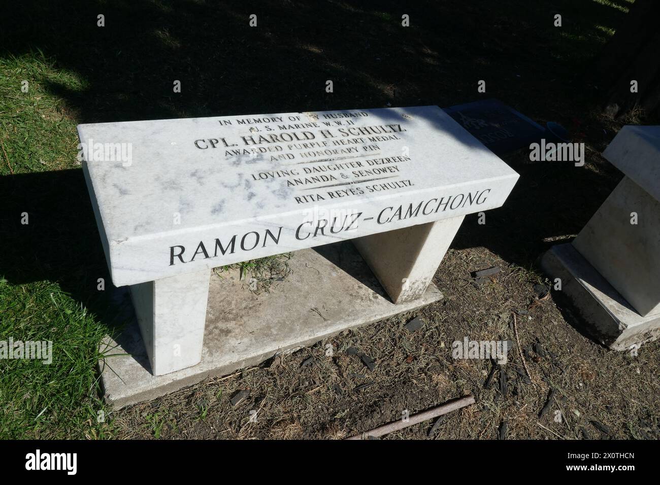Hollywood, California, USA 9th April 2024 Harold Schultz Grave Bench in ...