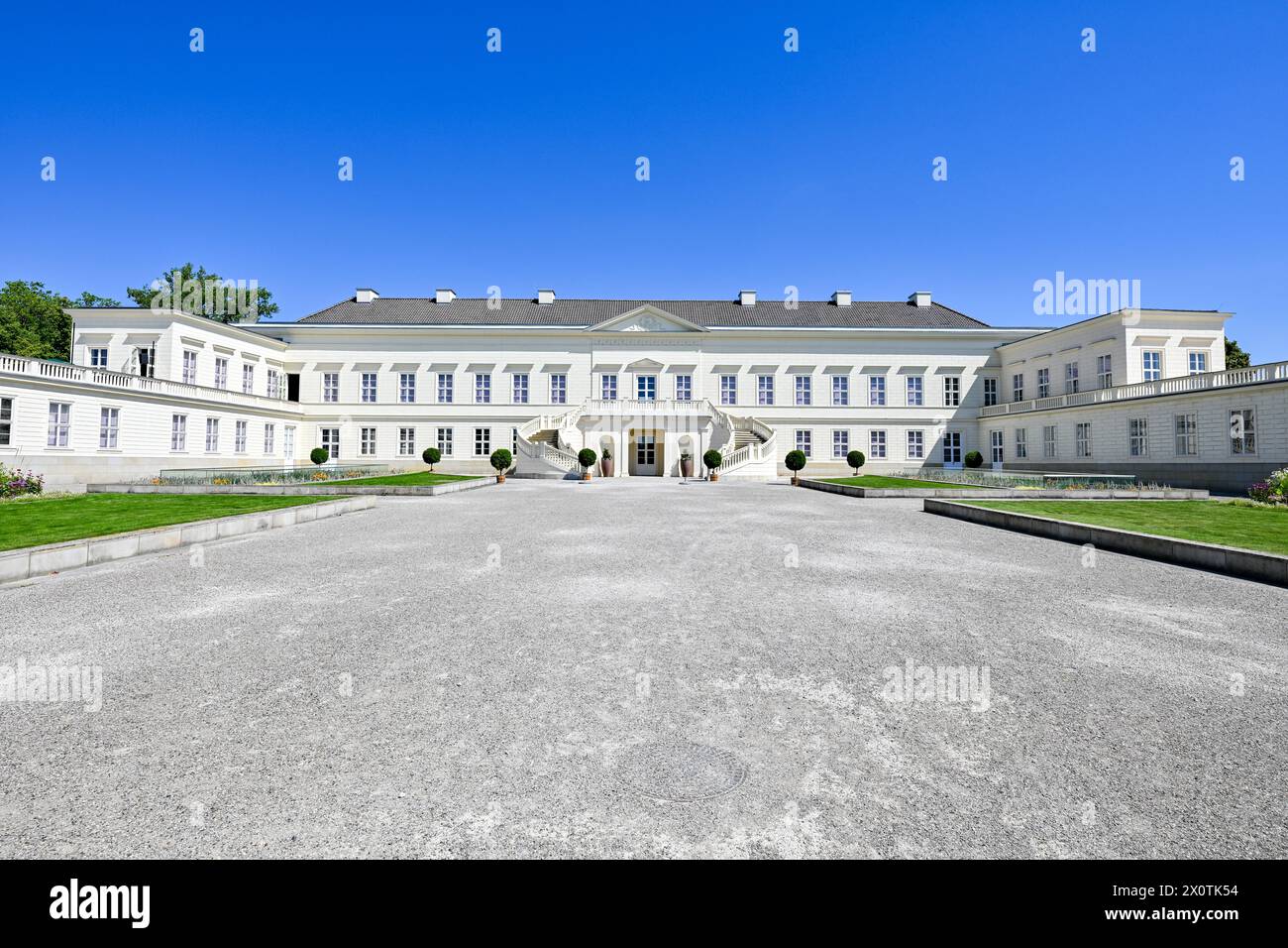 Herrenhausen palace hi-res stock photography and images - Alamy