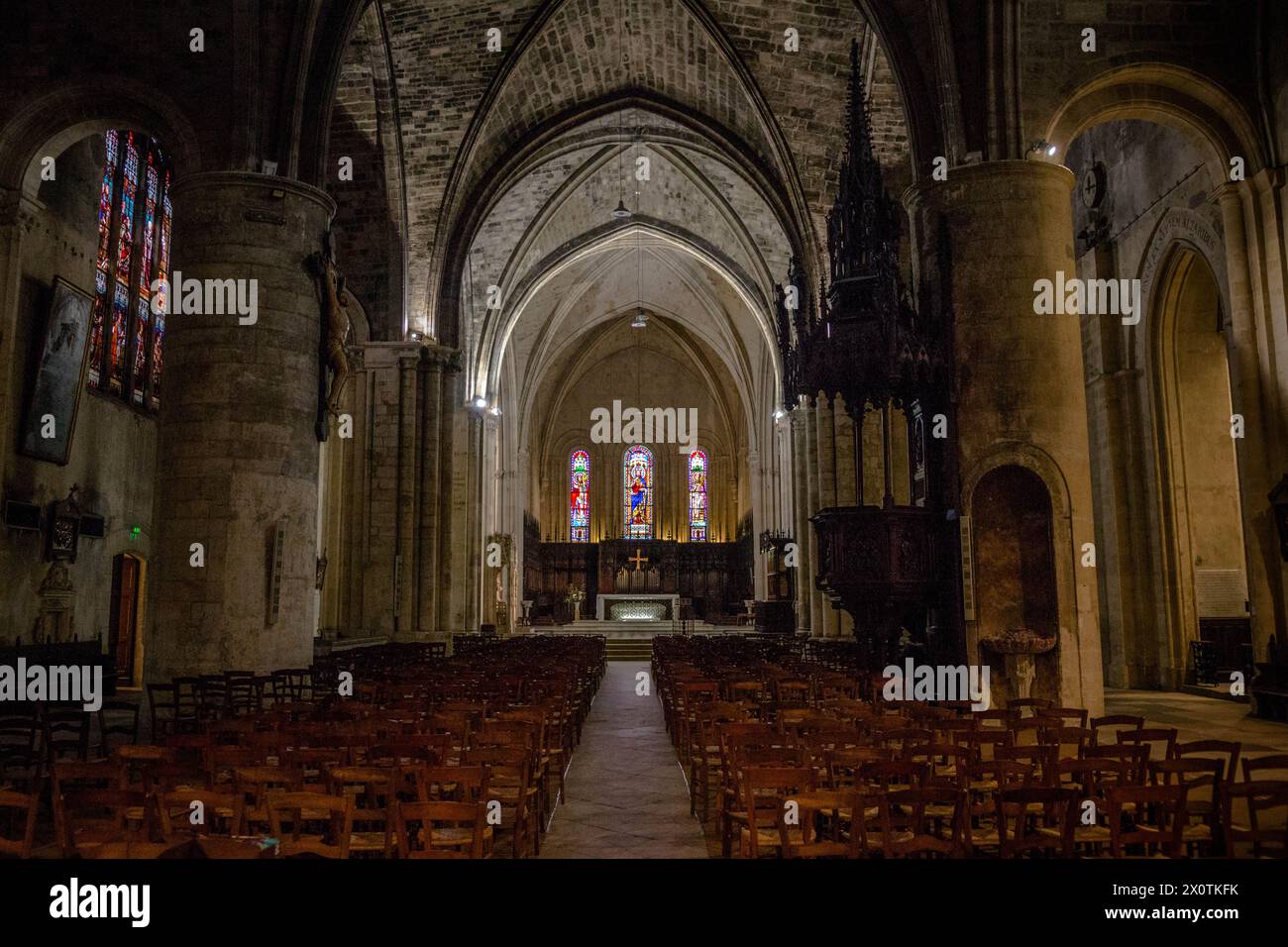 Interiors of the Basilica of Saint Severinus in the city of Bordeaux ...