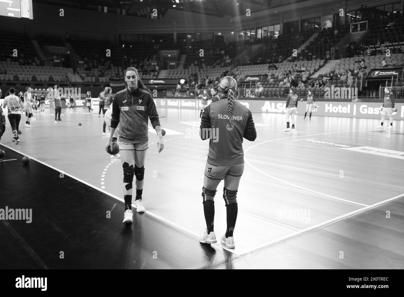 Håndball Black and White Stock Photos & Images - Alamy