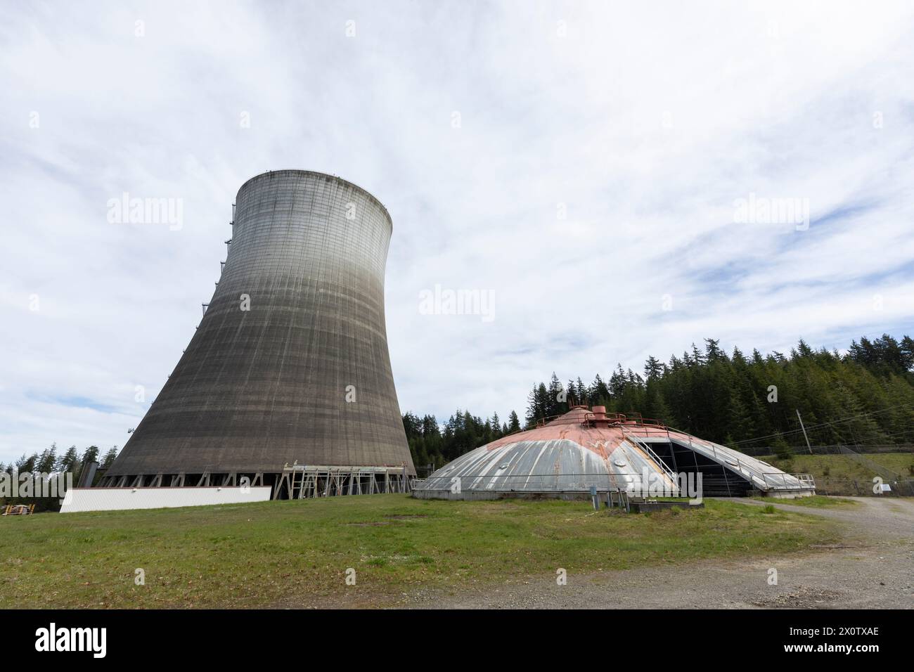 Cooling tower reactor dome hi-res stock photography and images - Alamy