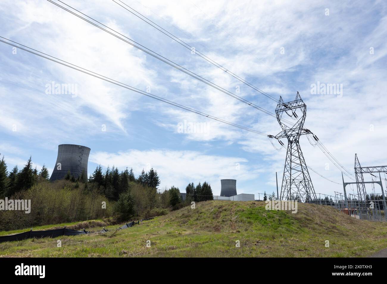 Satsop nuclear power plant hi-res stock photography and images - Alamy