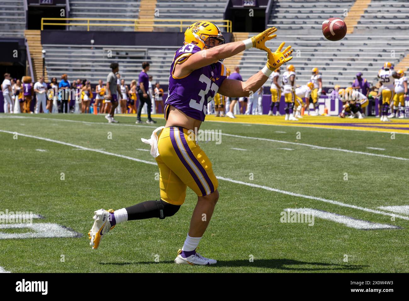 Baton Rouge, LA, USA. 13th Apr, 2024. LSU linebacker West Weeks (33 ...