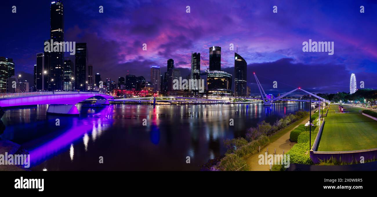 Brisbane City and River at Dawn with Victoria Bridge, Neville Bonner ...