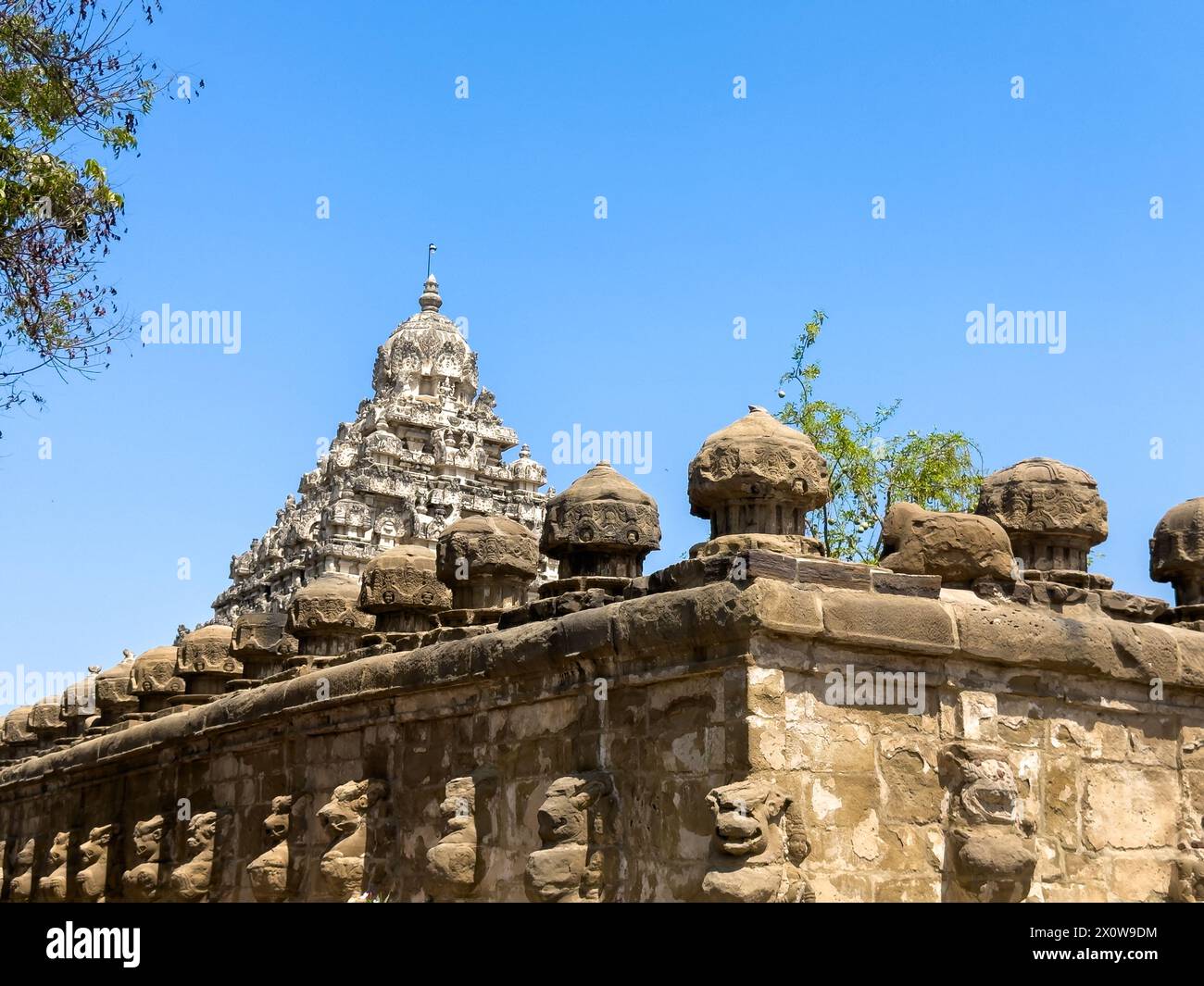 The Kailasanathar Temple also referred to as the Kailasanatha temple ...