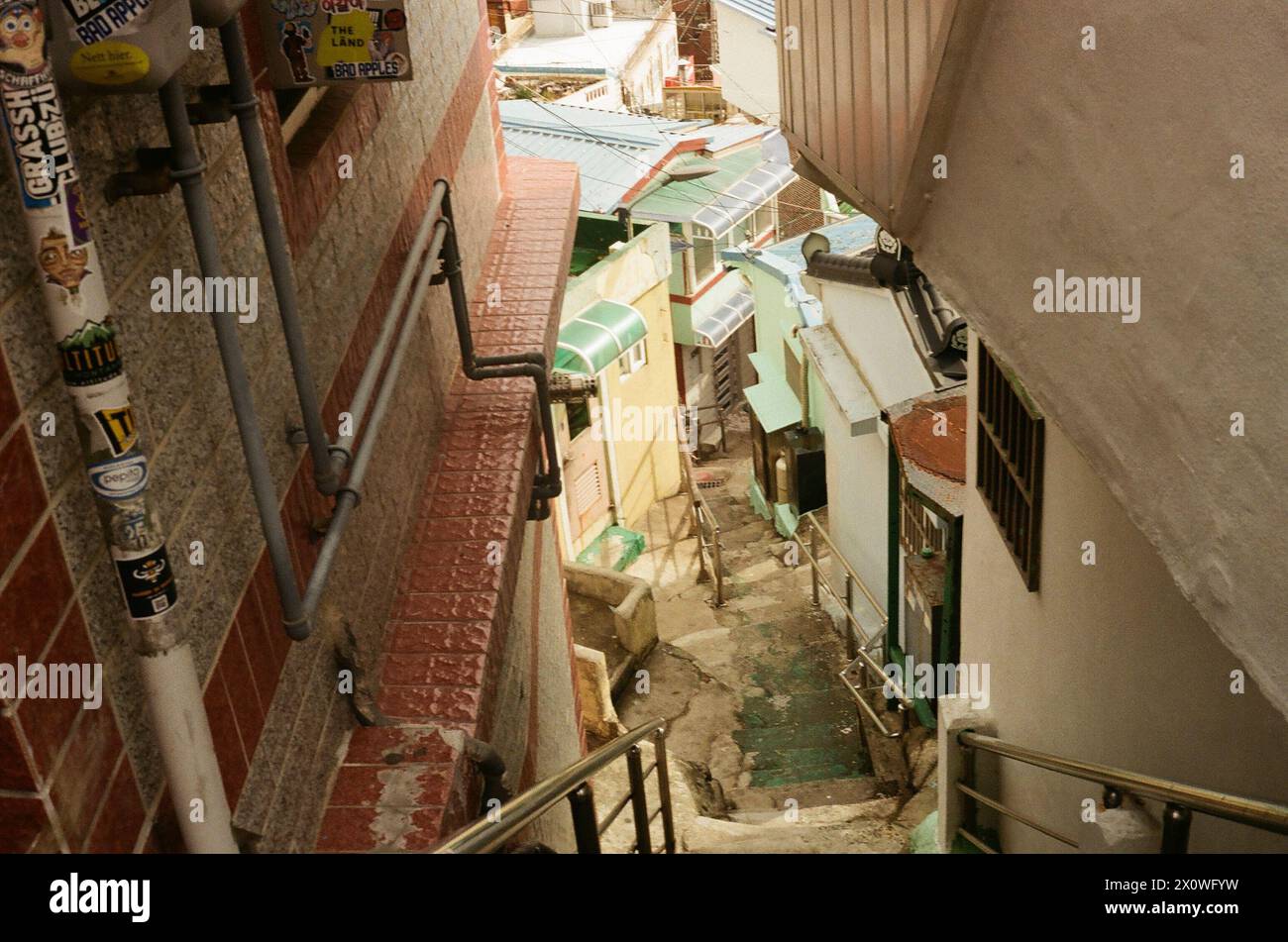 Tightly packed village hi-res stock photography and images - Alamy