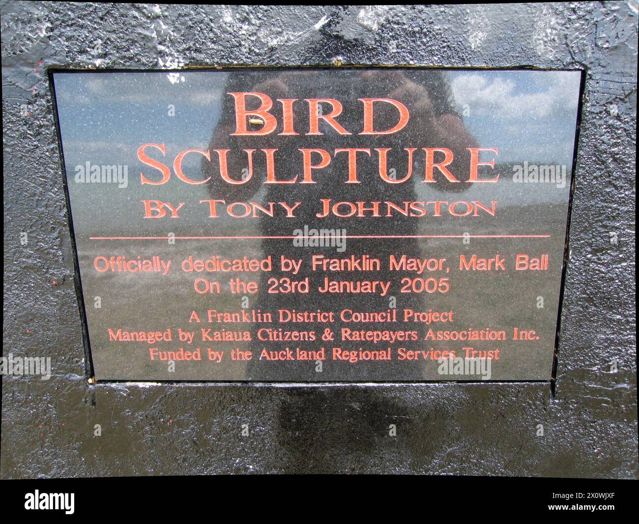 Bird Sculpture by Tony Johnston, Kaiaua, Firth of Thames, New Zealand ...