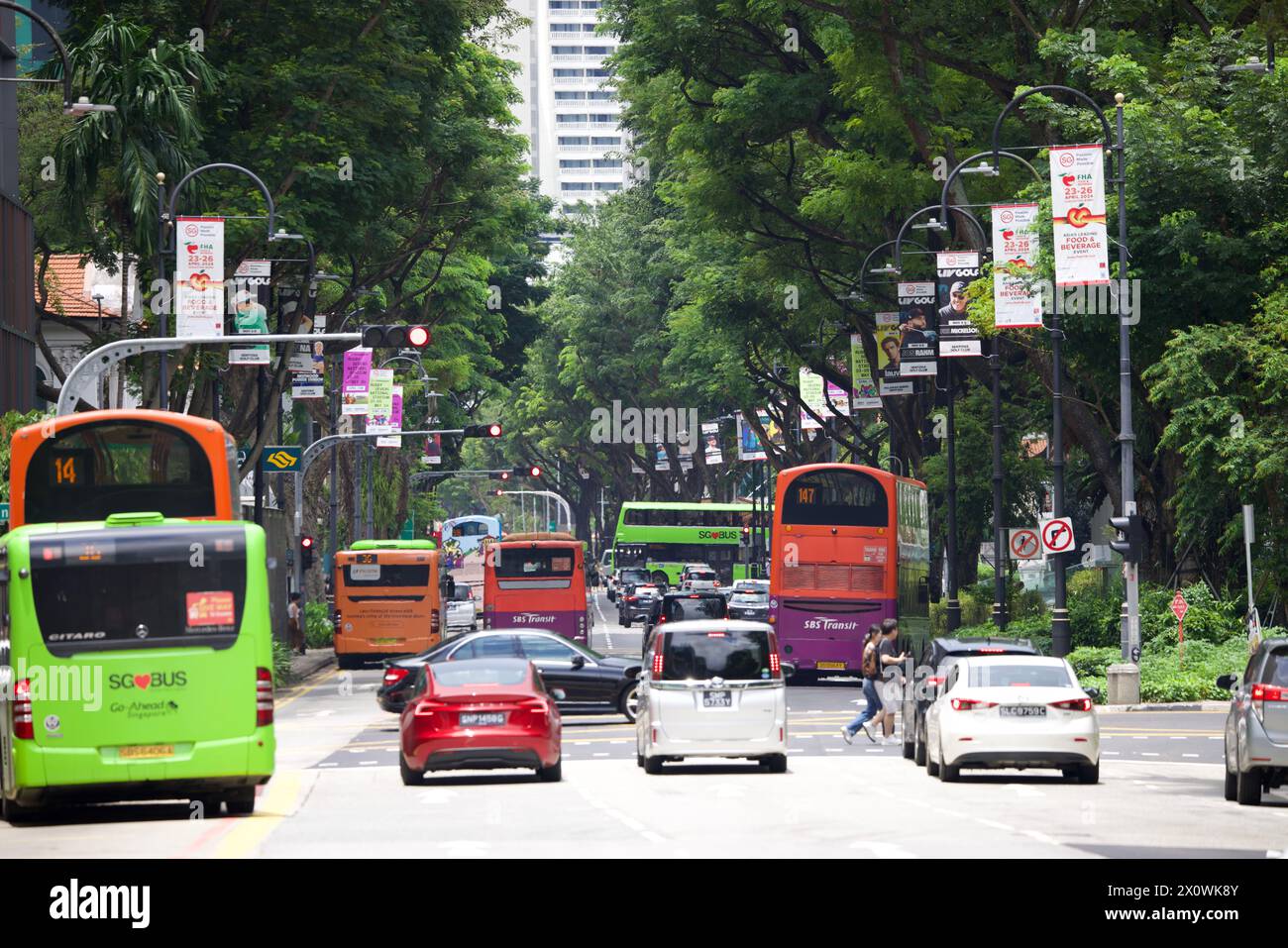 Traffic in Singapore Stock Photo - Alamy