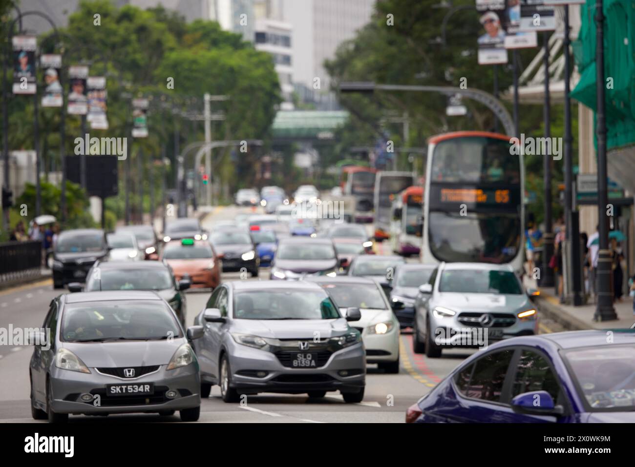 Traffic in Singapore Stock Photo - Alamy
