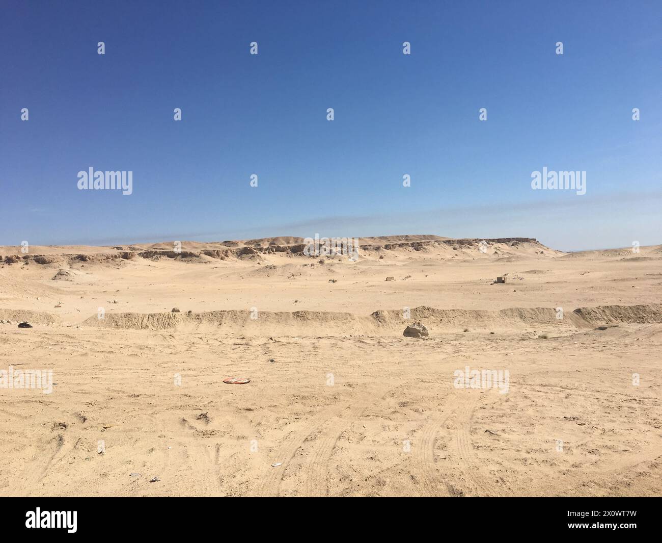 In the desert of Kuwait City, Kuwait Stock Photo - Alamy