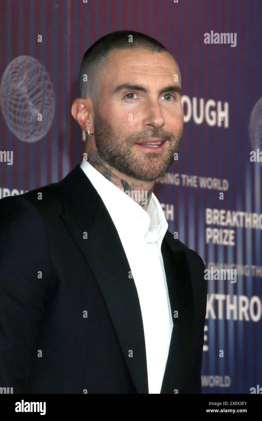 LOS ANGELES - APR 13: Adam Levine at the 10th Annual Breakthrough Prize ...