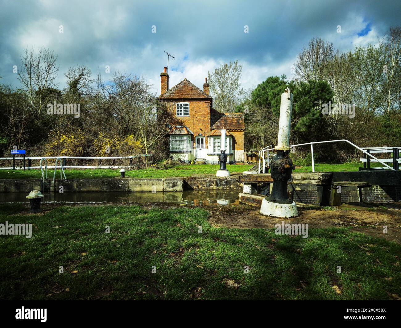 Hatton Locks Grand Union Canal Warwickshire England UK Stock Photo - Alamy