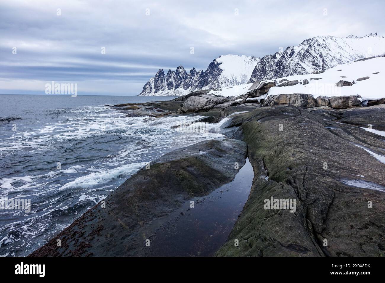 Devils teeth hi-res stock photography and images - Alamy