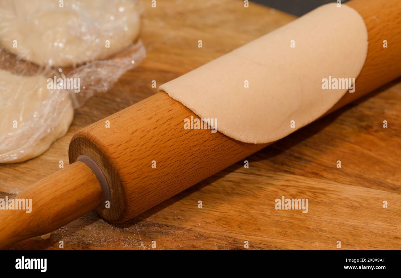 Making sourdough leavened pita-like flatbread on dry frying pan Stock ...