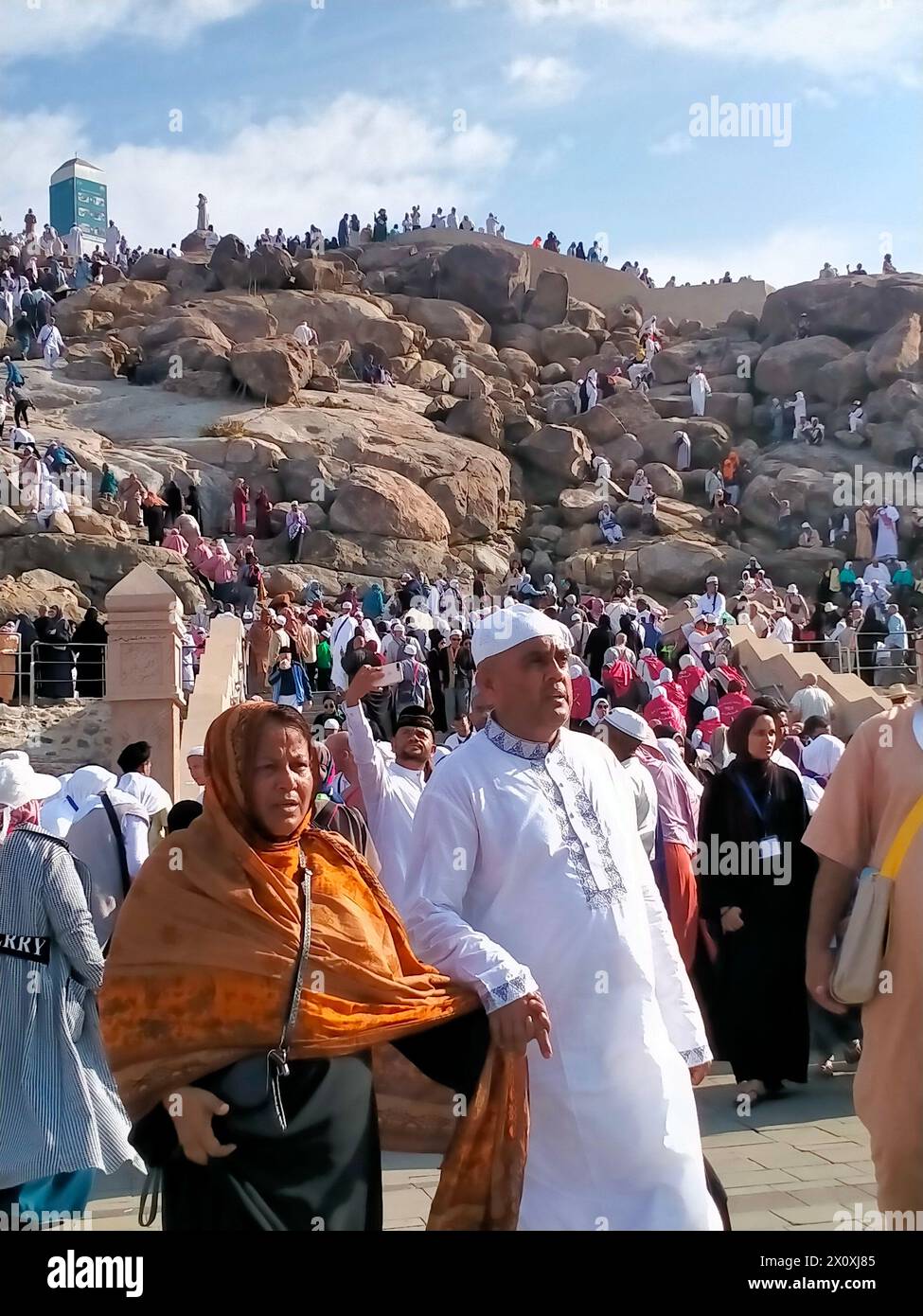 Umrah pilgrims visiting Jabal Rahmah on a hot day in Makkah, Saudi ...