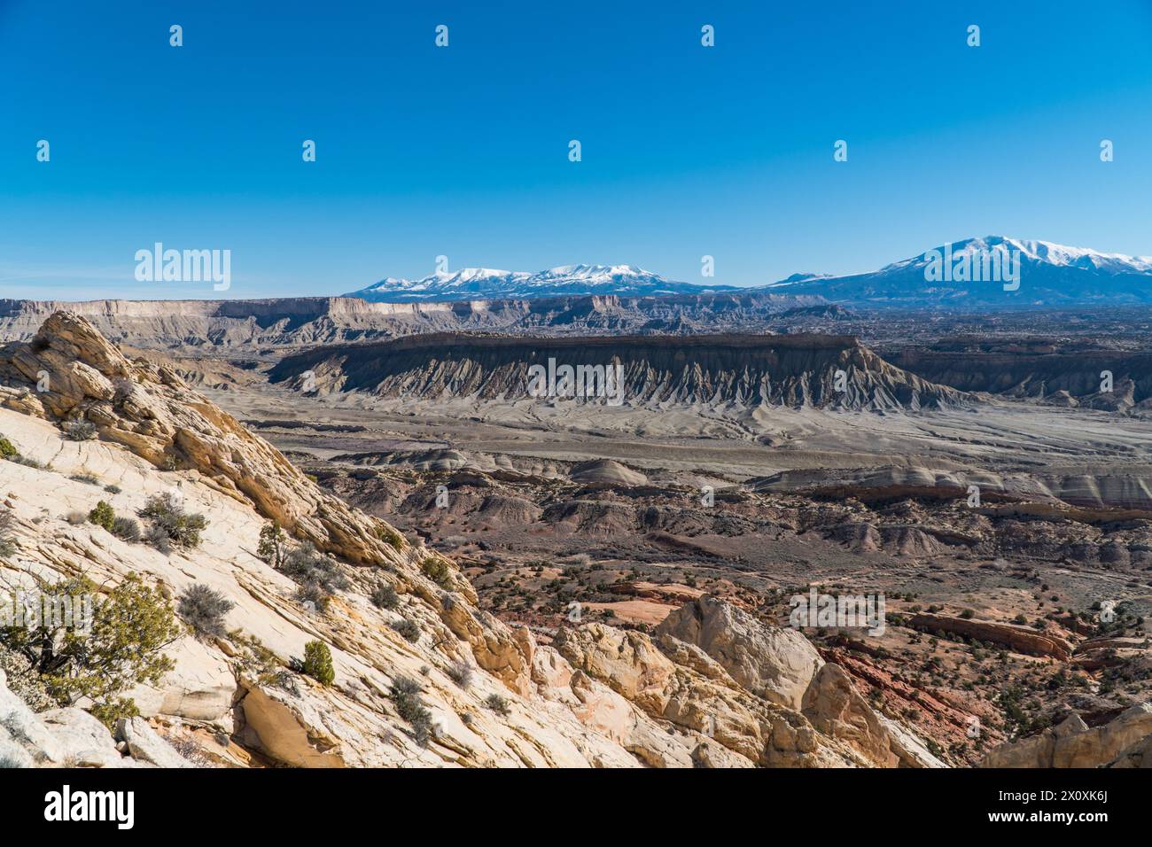 Canyonlands overlook hi-res stock photography and images - Alamy