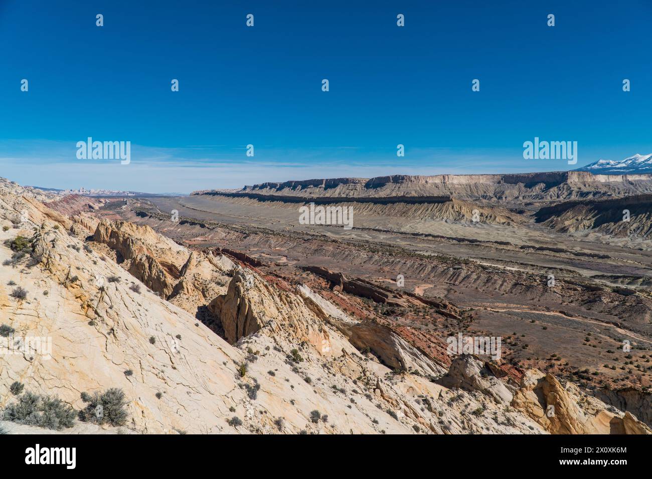 Canyonlands overlook hi-res stock photography and images - Alamy