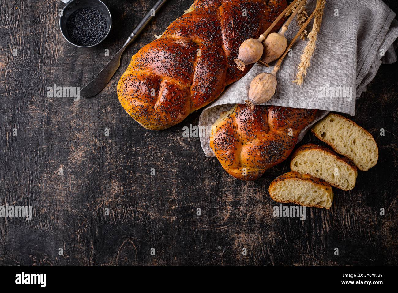 Traditional Jewish sabbath Challah bread Stock Photo - Alamy