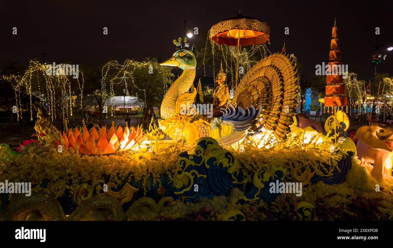Bangkok,Thailand-April,11,2024: The stunning Songkran parade at Sanam ...