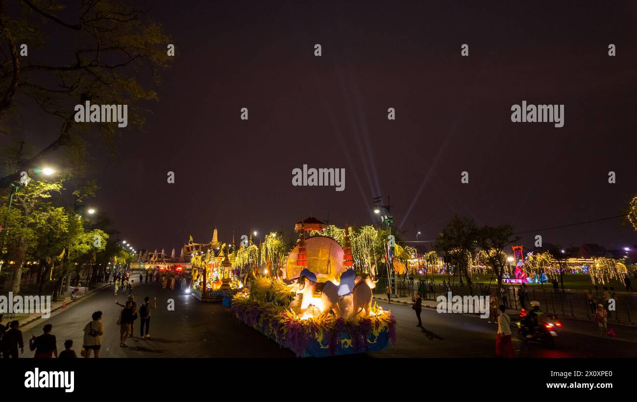 Bangkok,Thailand-April,11,2024: The stunning Songkran parade at Sanam ...