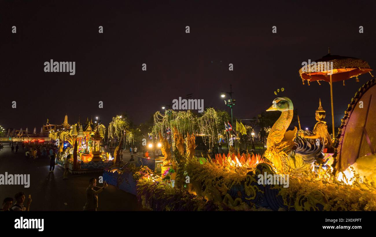 Bangkok,Thailand-April,11,2024: The stunning Songkran parade at Sanam ...