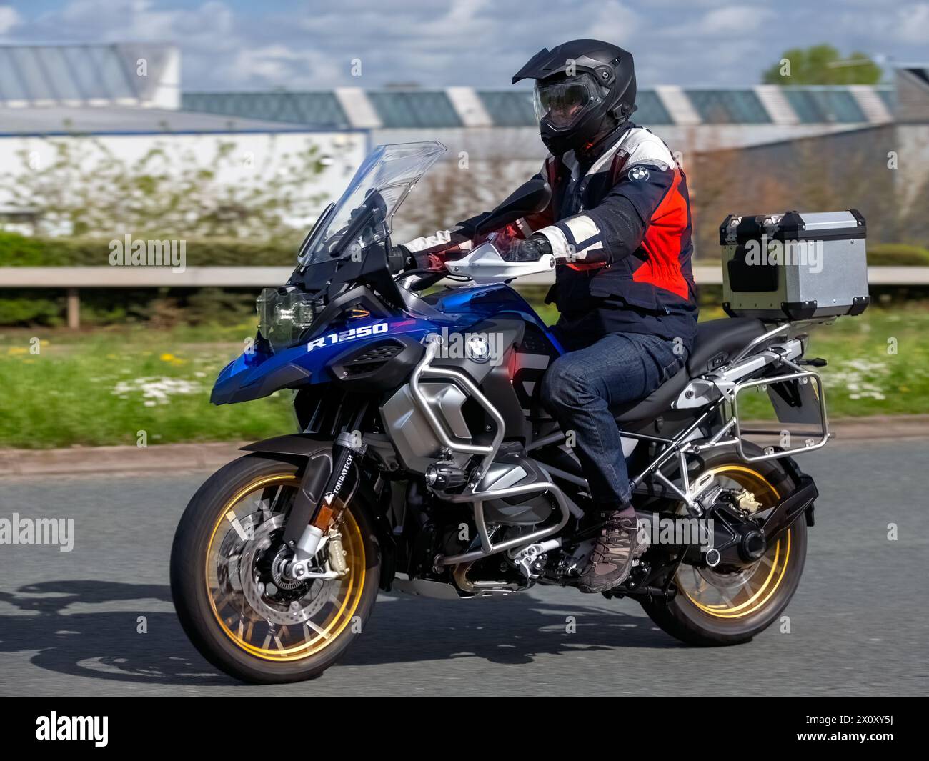 Milton Keynes,UK- Apr 14th 2024: 2024 BMW R 1250 gs Adventure te ...