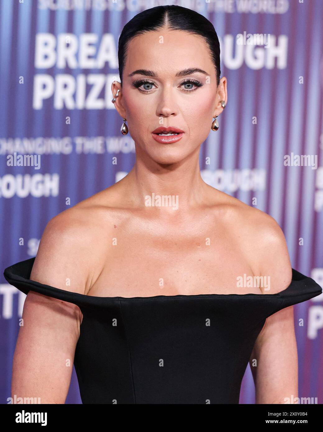 LOS ANGELES, CALIFORNIA, USA - APRIL 13: Katy Perry wearing Coperni ...