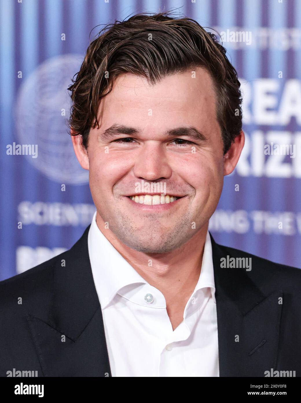 LOS ANGELES, CALIFORNIA, USA - APRIL 13: Magnus Carlsen arrives at the ...