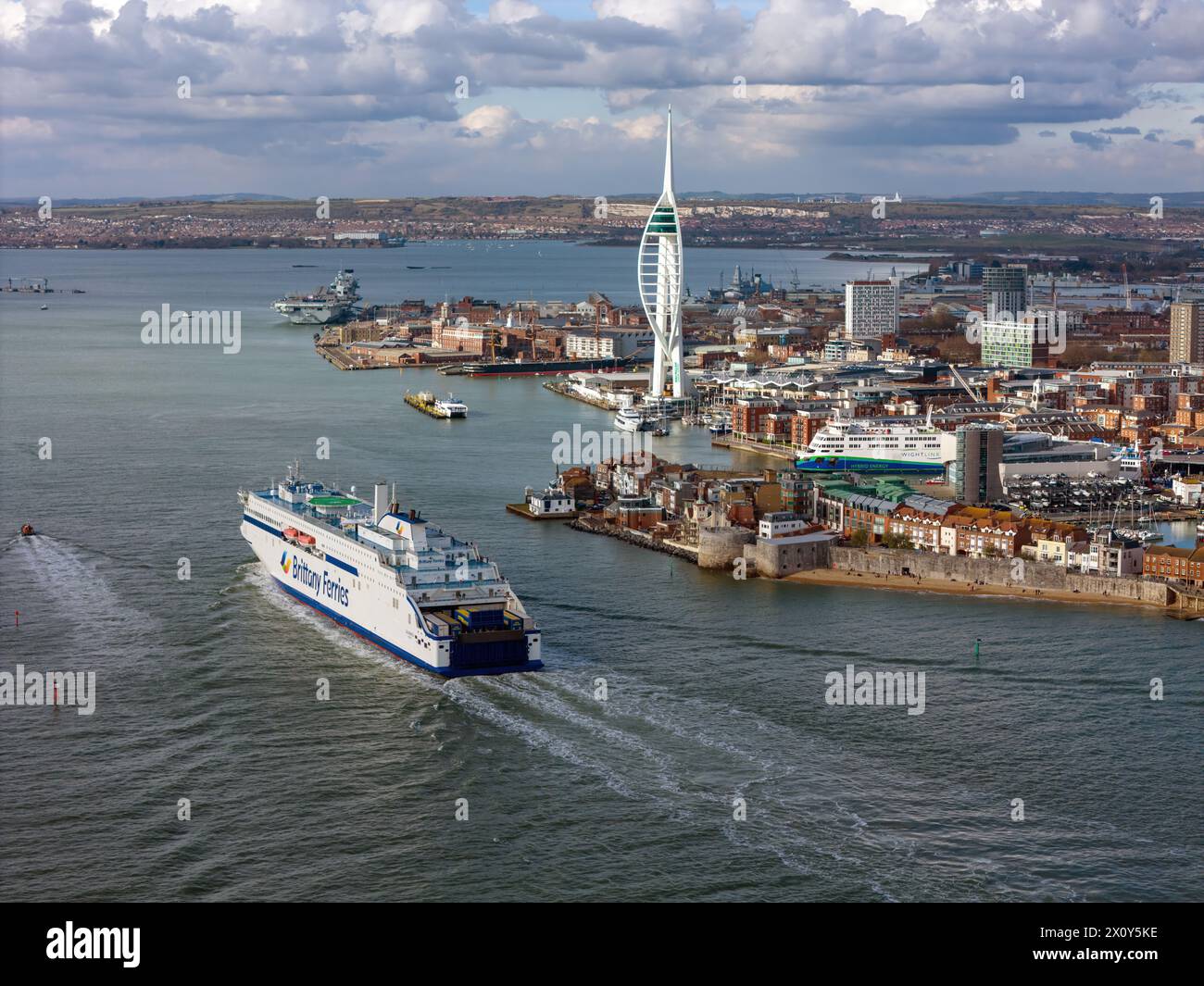 Salamanca is an E-Flexer LNG-powered ferry operated by Brittany Ferries ...