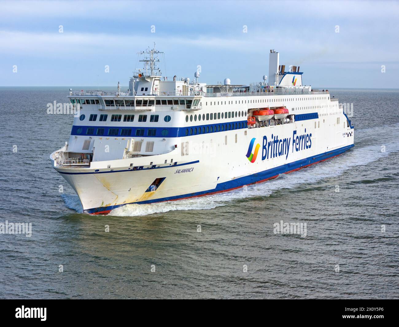 Salamanca is an E-Flexer LNG-powered ferry operated by Brittany Ferries ...