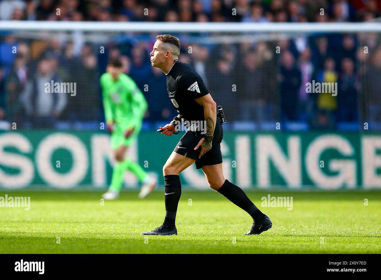 Hillsborough Stadium, Sheffield, England - 13th April 2024 Referee ...
