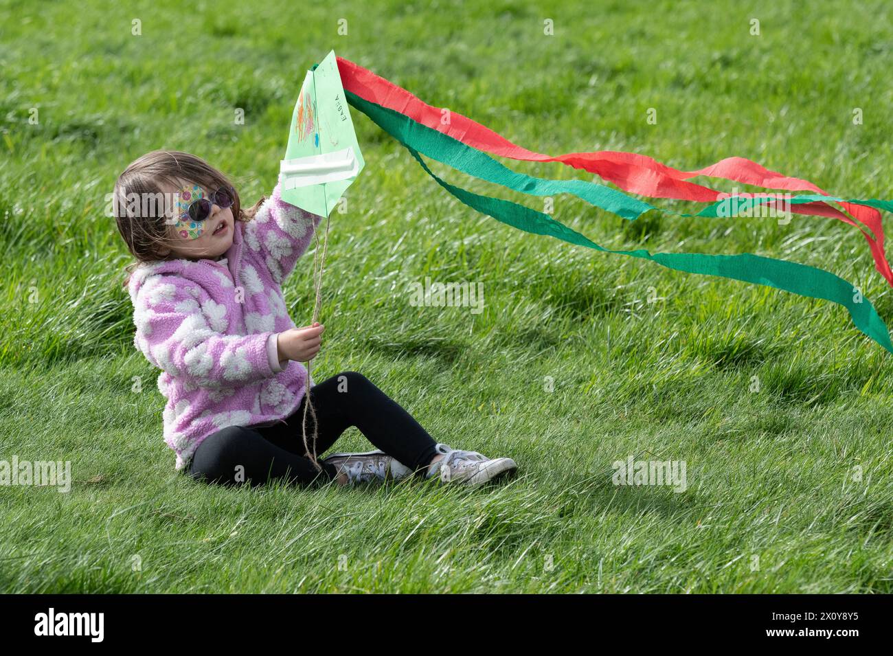 London, UK. 14 April, 2024. Palestine supporters fly kites on ...