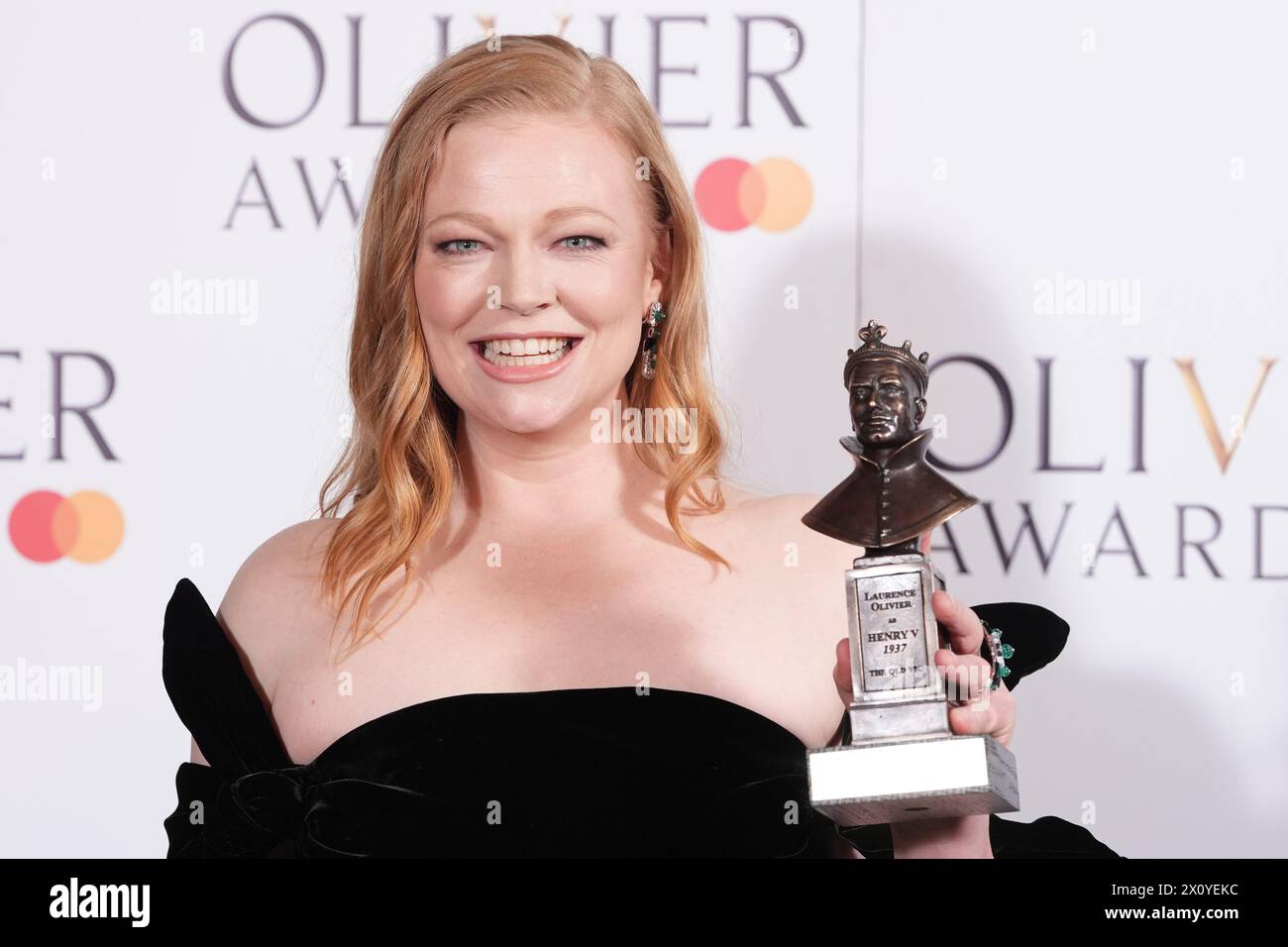 Sarah snook awards hi-res stock photography and images - Alamy