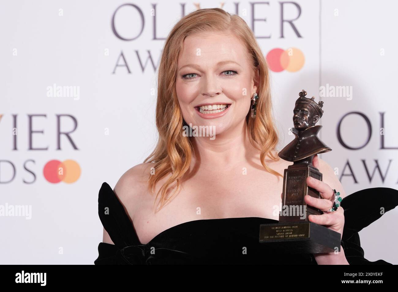 Sarah Snook in the press room after being presented with the Best ...