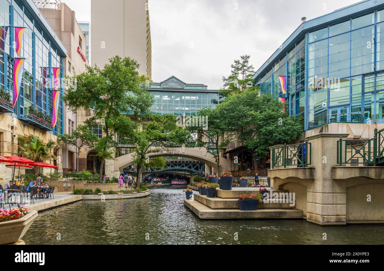 San Antonio, Texas - April 6, 2024: The historic riverwalk in San ...