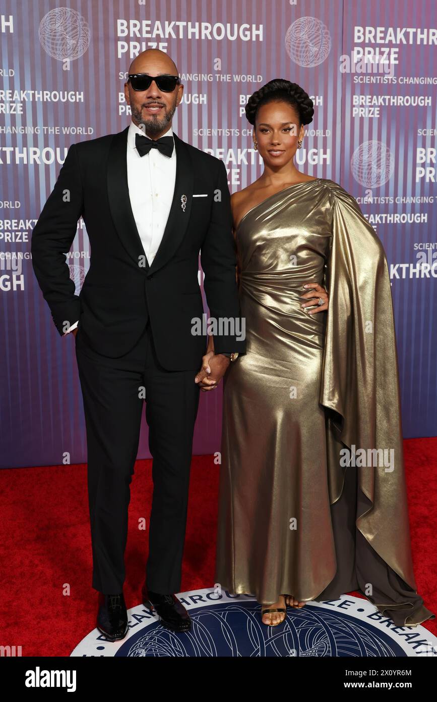 Swizz Beatz and Alicia Keys attends the 2024 Breakthrough Prize ...