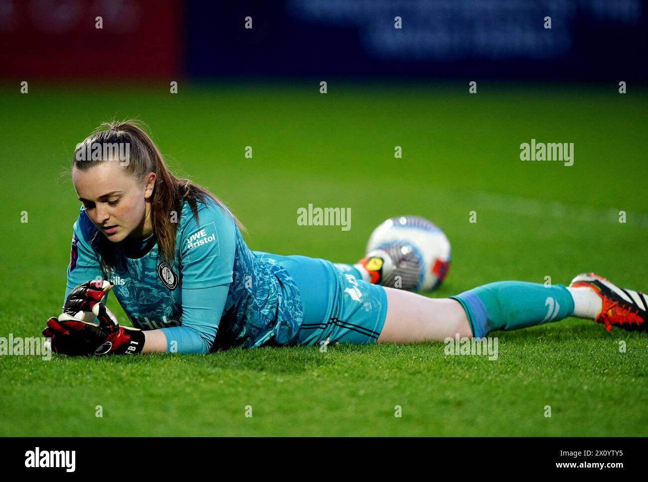 Goalkeeper for bristol city date hi-res stock photography and images ...