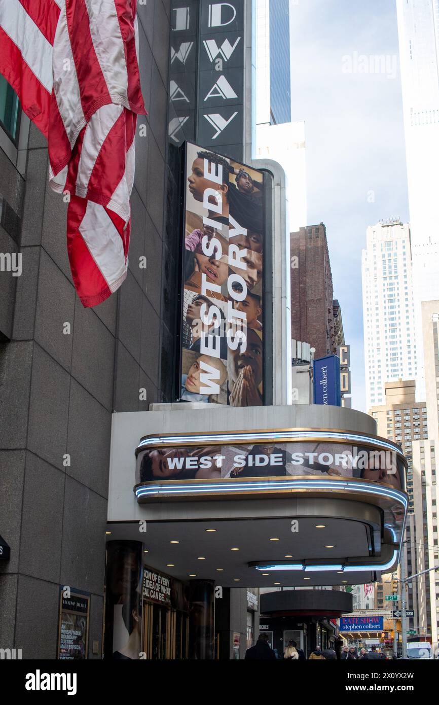 West side story broadway play hi-res stock photography and images - Alamy
