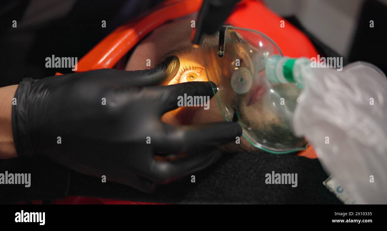Patient, paramedic and check pupil response in emergency medical ...
