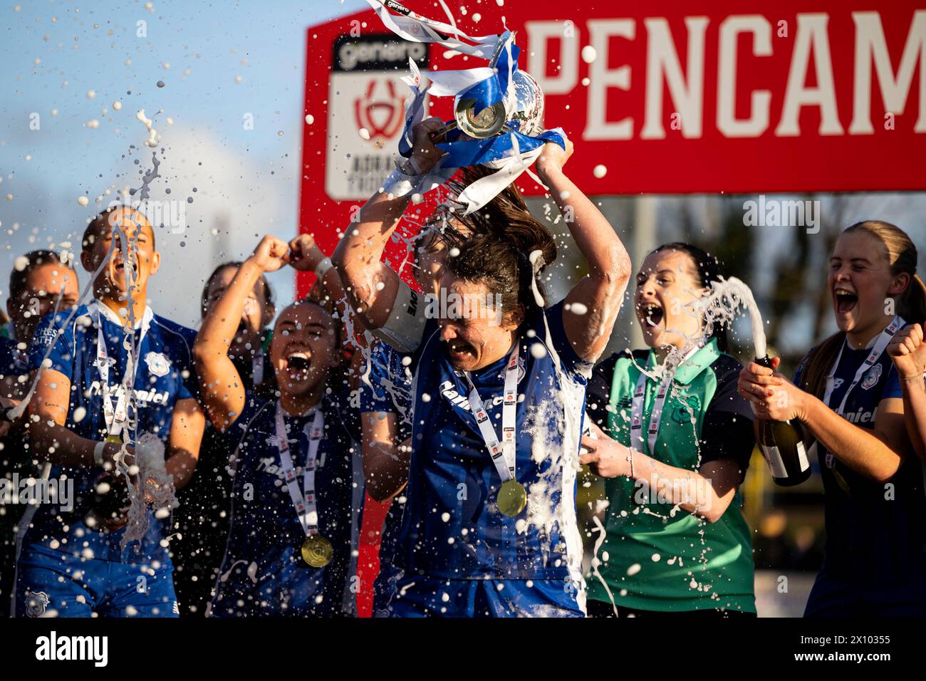 Siobhan Walsh of Cardiff City lifts the trophy at full time. Cardiff ...