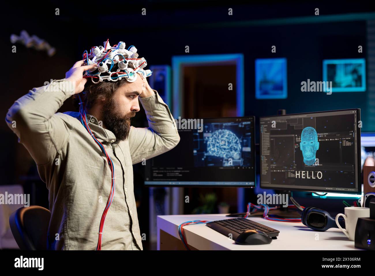 Eeg signals hi-res stock photography and images - Alamy