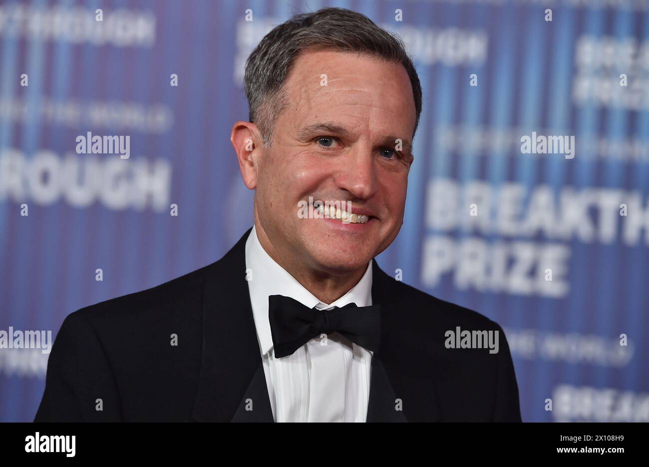 Tom Mihaljevic arrives at the 10th Breakthrough Prize Ceremony on ...