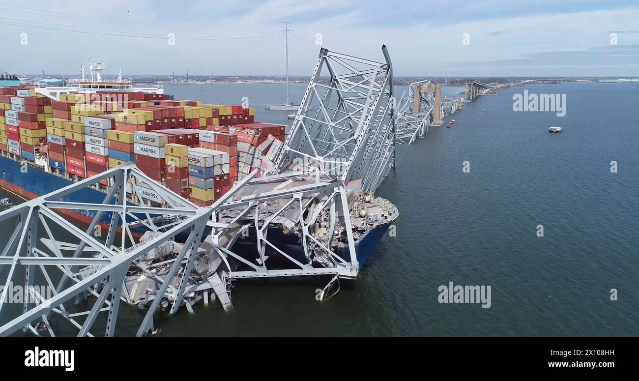 Dundalk, United States of America. 26 March, 2024. The entangled cargo ...