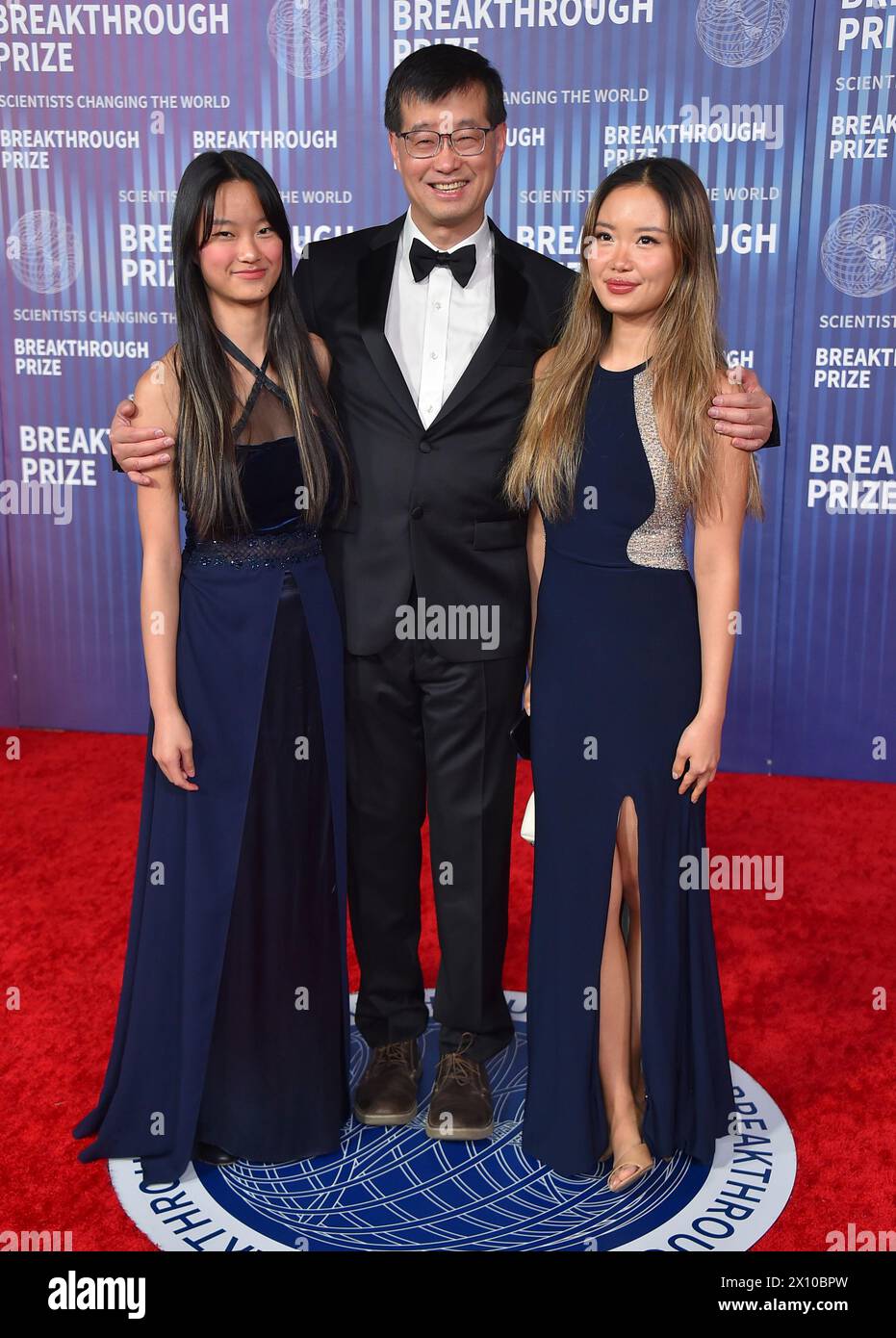 Jun Ye arrives at the 10th Breakthrough Prize Ceremony on Saturday ...