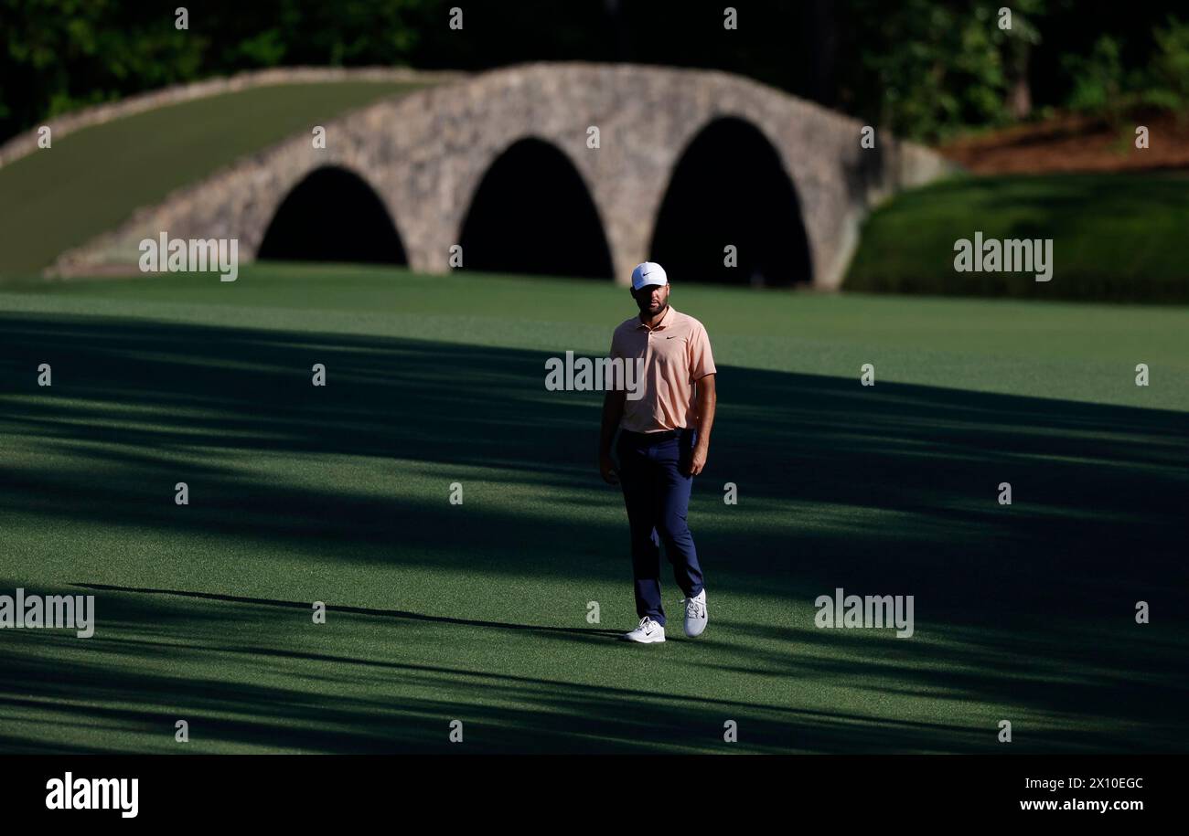 Augusta, United States. 14th Apr, 2024. Scottie Scheffler walks on the ...