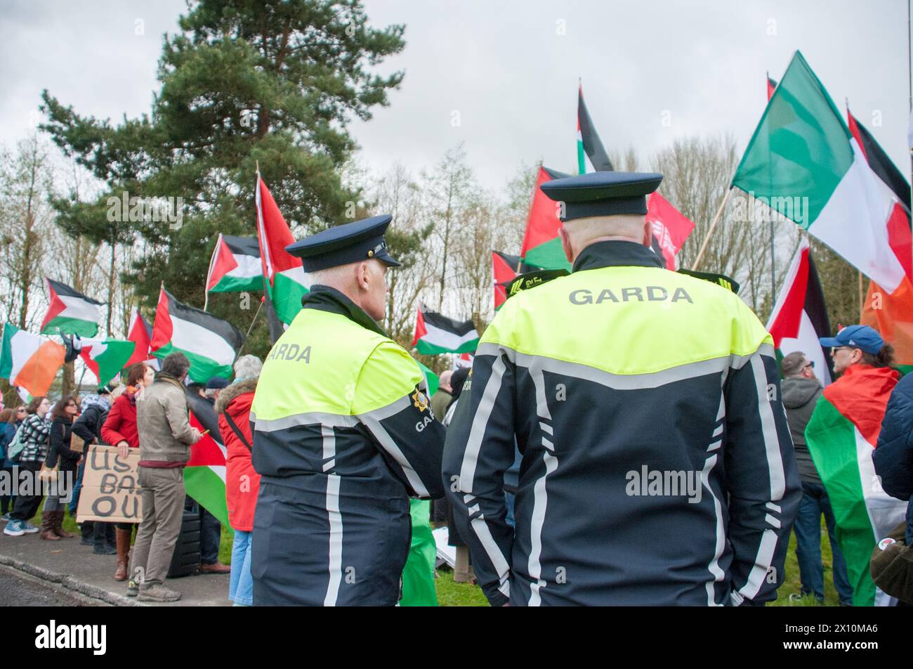 Gardai at Palestine Protest Stock Photo - Alamy