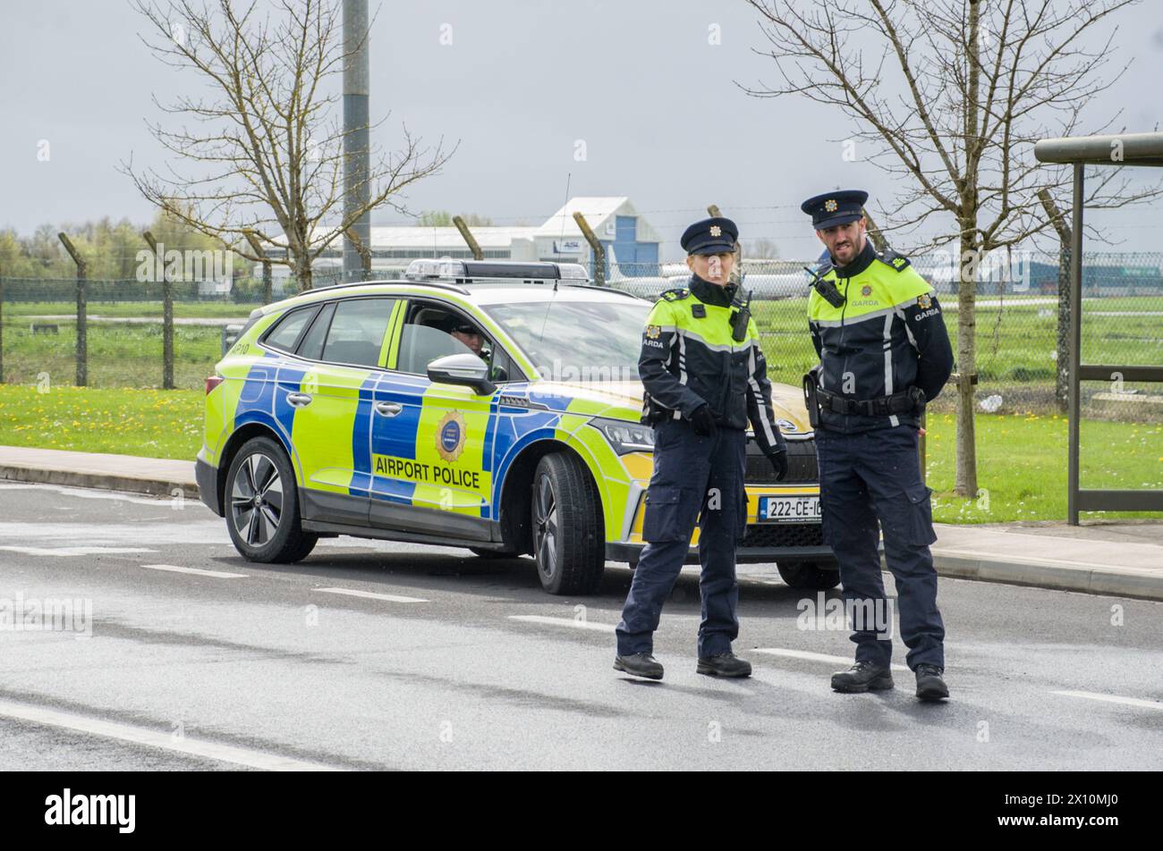 Irish police car hi-res stock photography and images - Alamy