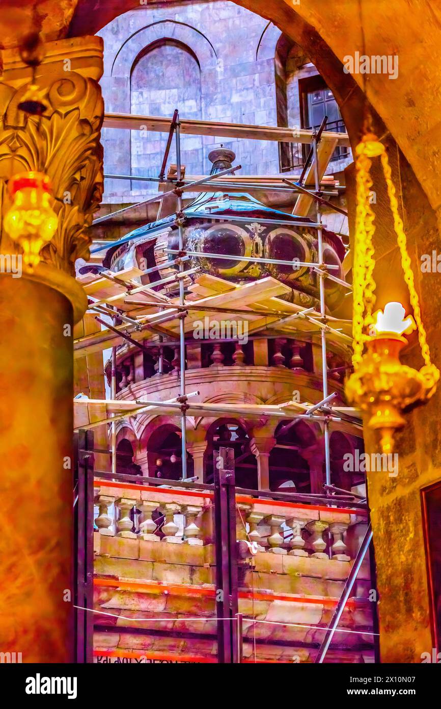 Jesus Tomb Construction Church of the Holy Sepulchre Jerusalem Israel ...