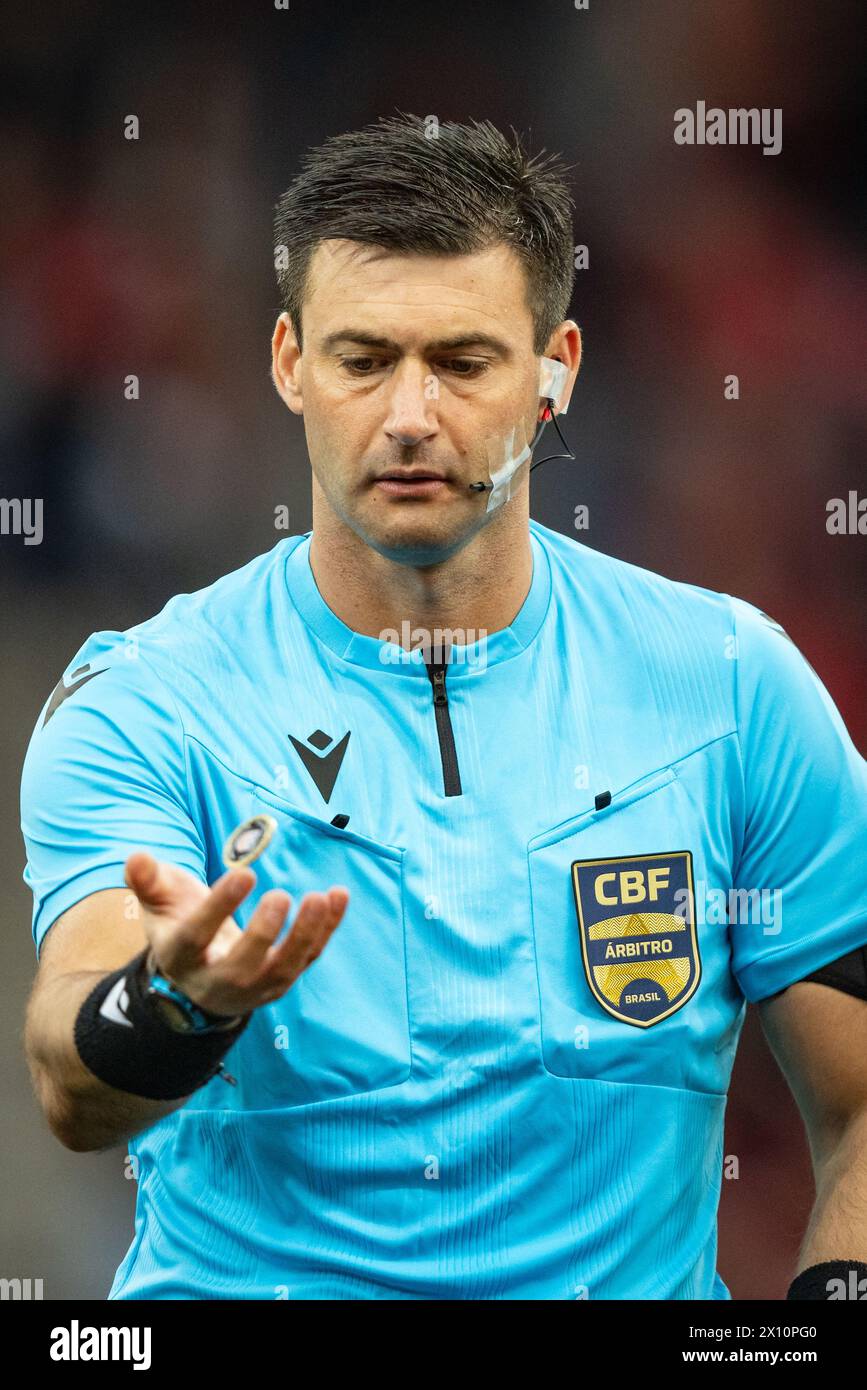 Curitiba, Brazil. 14th Apr, 2024. Referee Jonathan Benkenstein Pinheiro ...