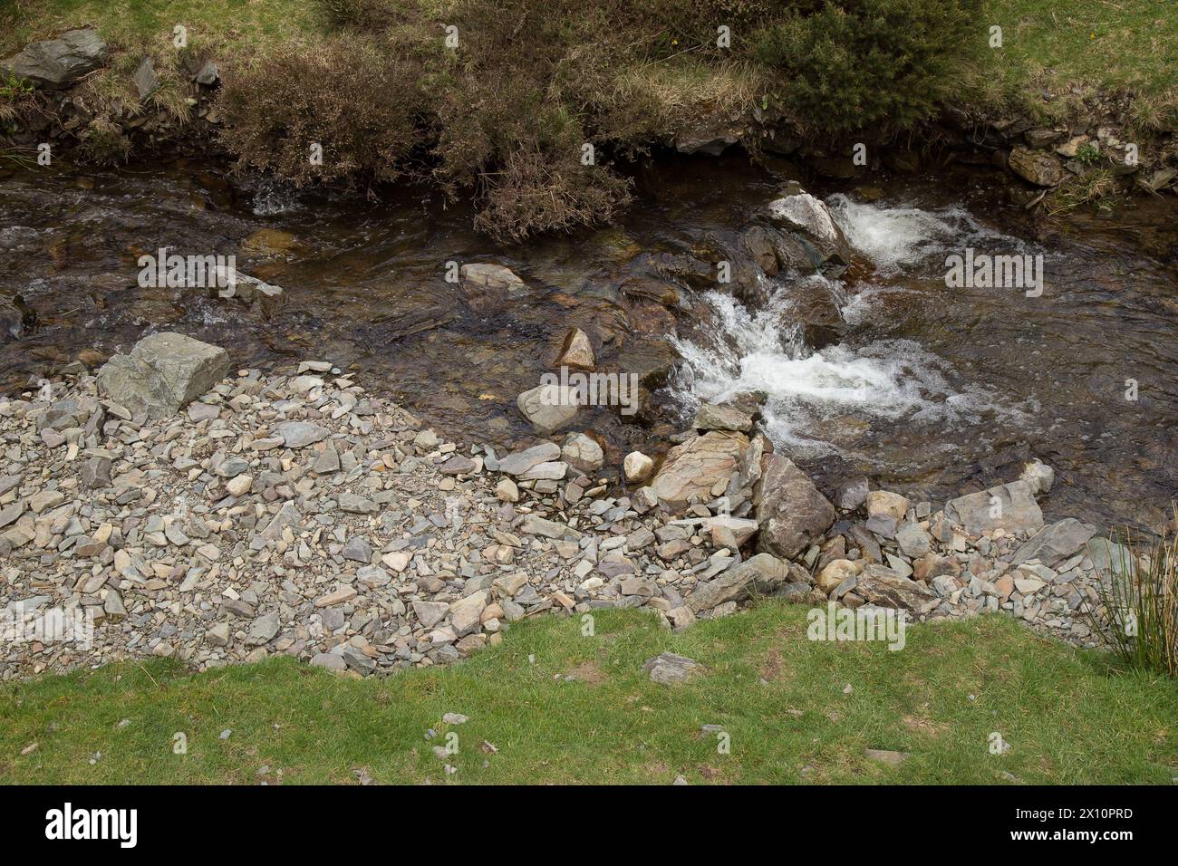 River carding hi-res stock photography and images - Alamy